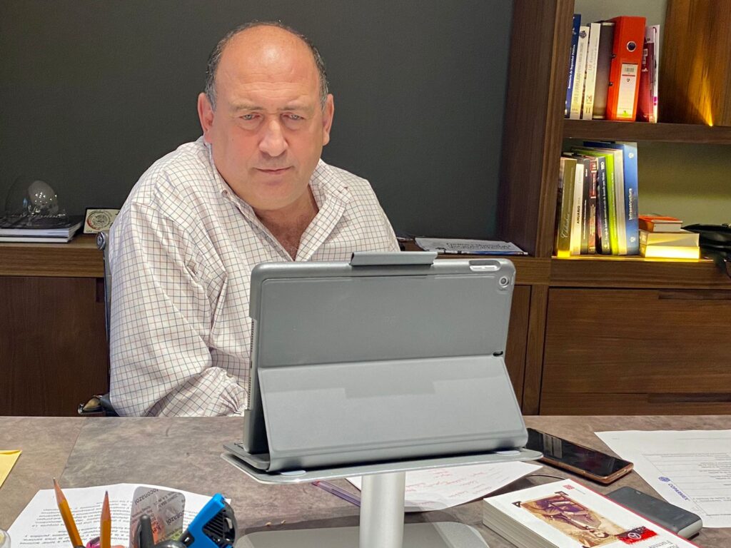 ¿Quién es Rubén Moreira?